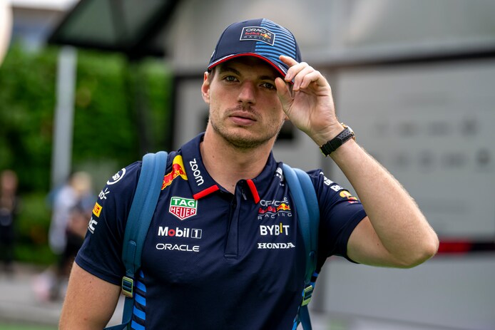 Max Verstappen loopt weg bij interview na vraag over taakstraf wegens ...