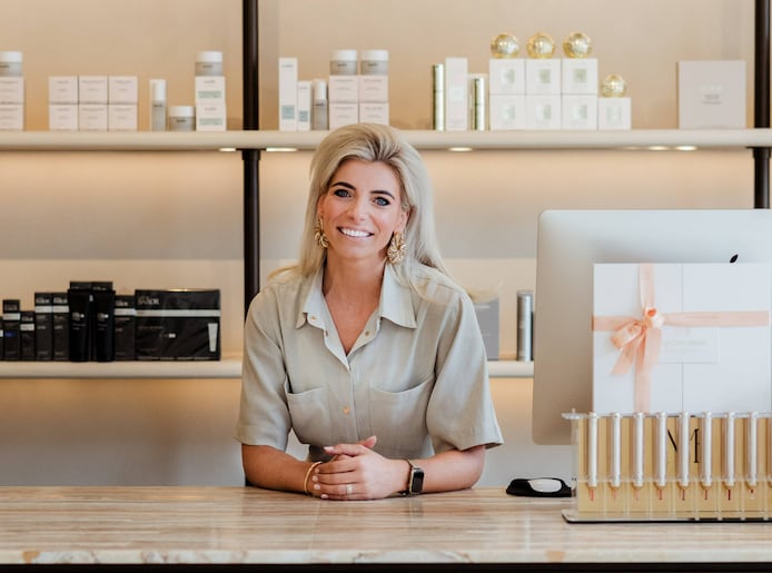 Als Annick (32) werkt, denkt ze even niet aan de ongeneeslijke ziekte ...