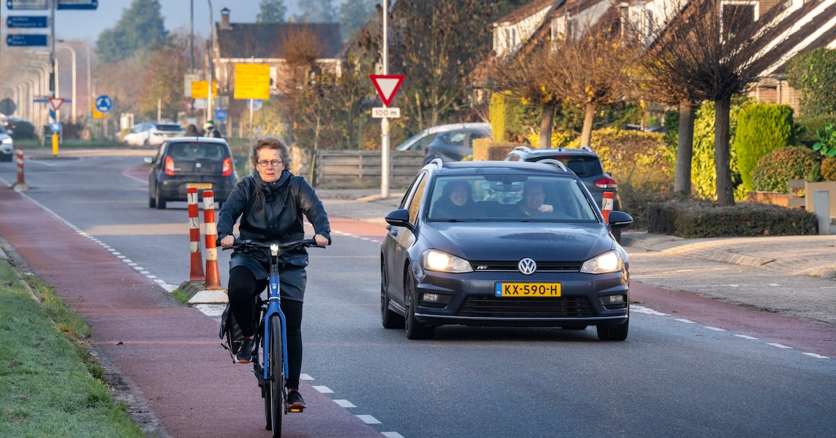 Deze straat schreeuwt om hulp, maar wanneer komt die? ‘Mijn eigen zoon ...