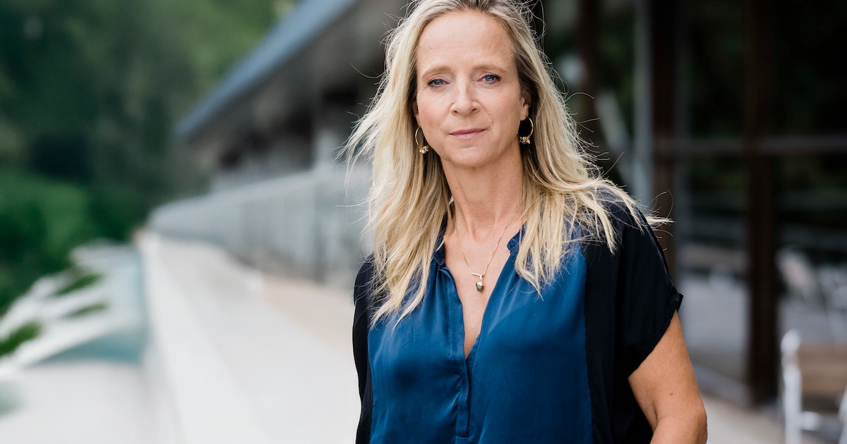 Floortje Dessing (55) over haar zware reis naar herstel: ‘Ik ben zo’n ...