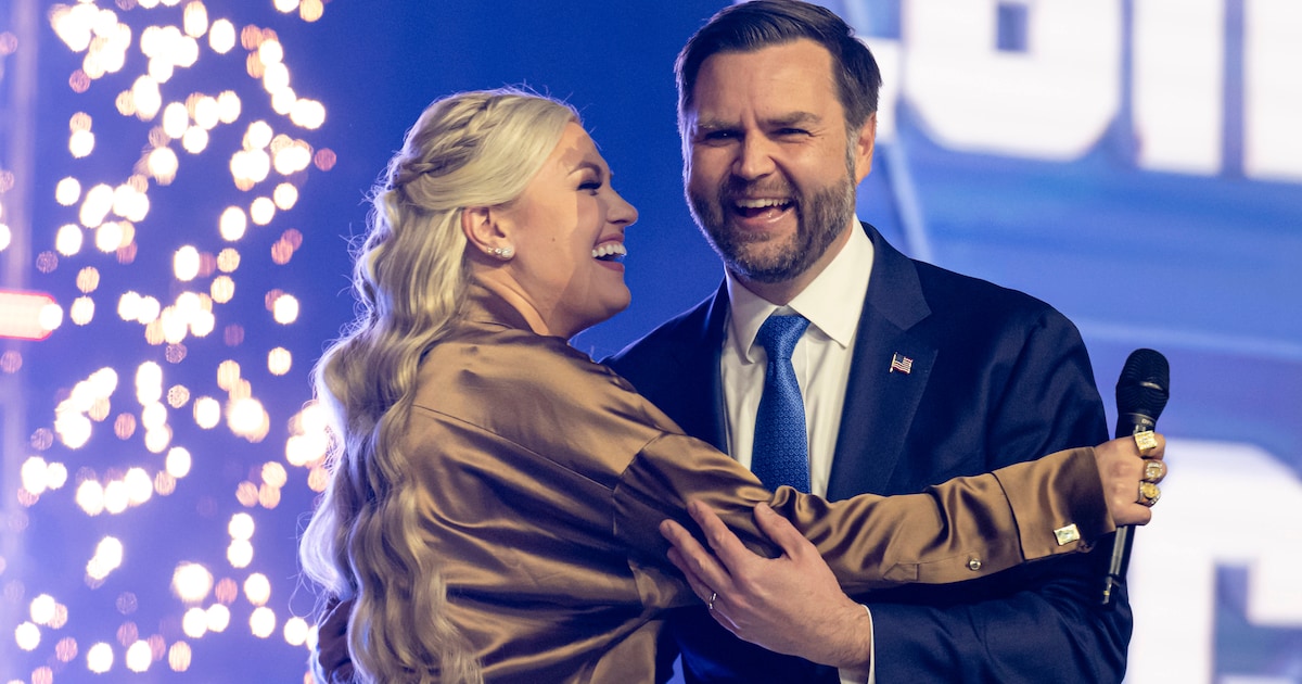 Trumps Maga-beweging kraakt in zijn voegen: kopstukken vechten elkaar ...