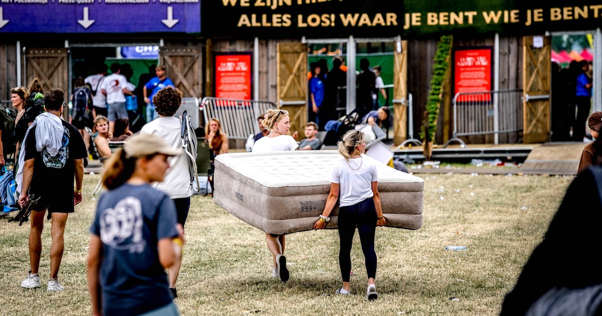 De mooiste foto's van Down The Rabbit Hole: feestvierders op de ...