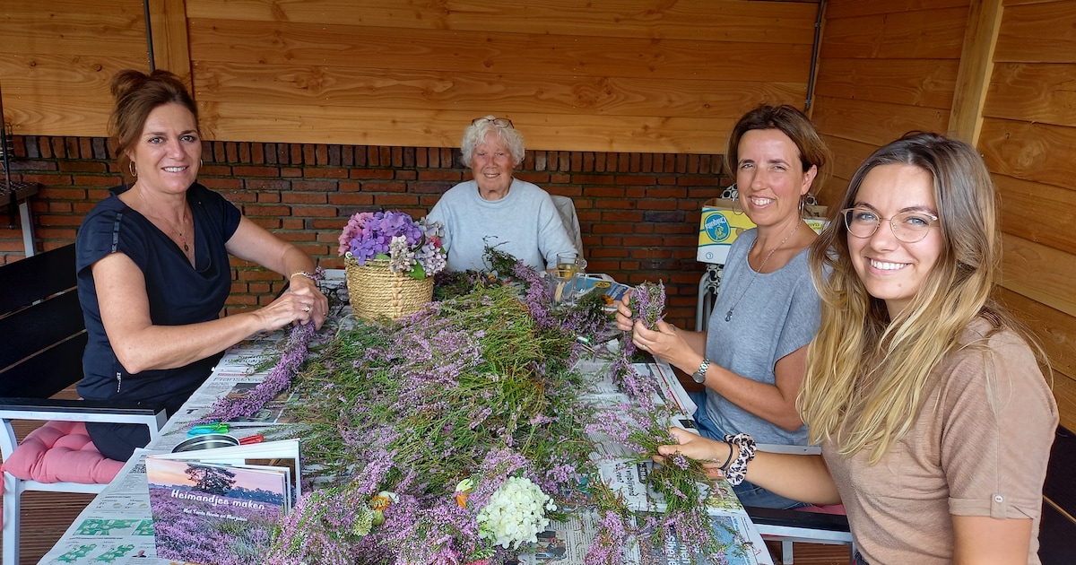 Annie (88) uit Groesbeek houdt de traditie heimandjes maken in leven ...