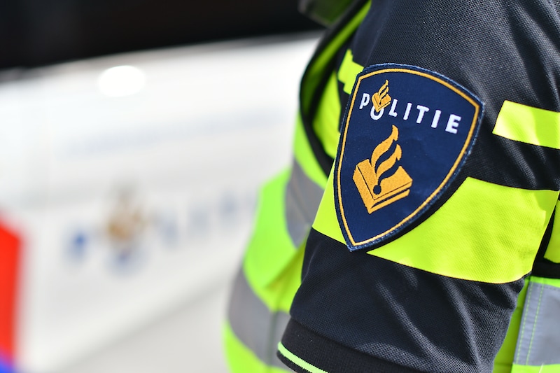 ‘Tonnetje met drugs’ gevonden in Arnhem; politie onderzoekt herkomst ...