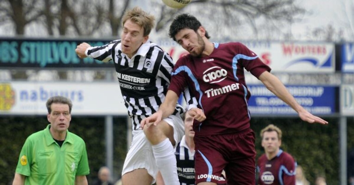 Paau kopt Achilles'29 in slotfase naar zege | Amateurvoetbal | De ...