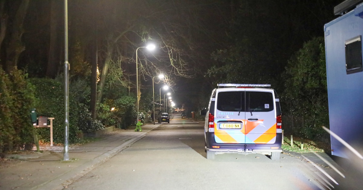 Inbreker op heterdaad betrapt in Ede, en besluit dan te vluchten | 112 ...