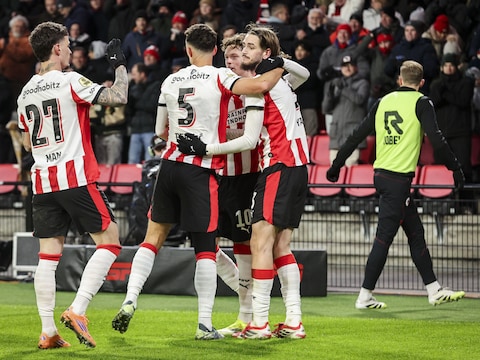 LIVE eredivisie | PSV profiteert van misverstand Excelsior en voert ...