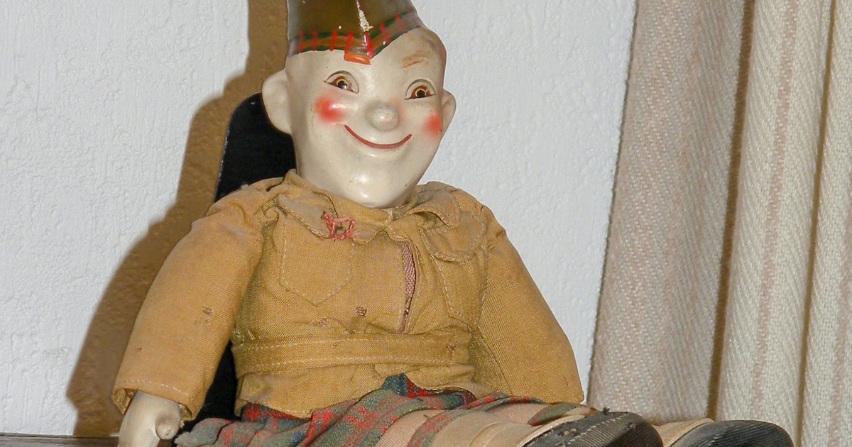 Popje in kilt herinnert Dini niet alleen aan Engelse soldaat, maar ook ...