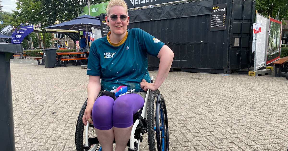 Nikki wandelde twaalf keer maar komt nu rollend binnen: ‘Ik viel altijd ...