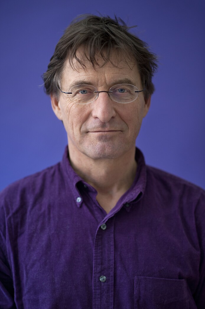 Fokke Obbema bij Perron-3 in gesprek over de mens en zijn verhaal | Den ...