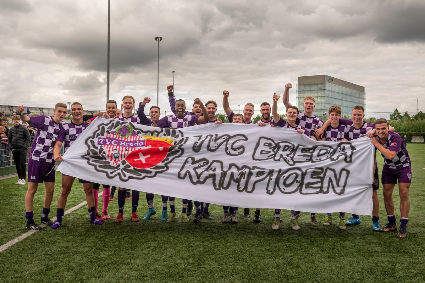 NAC-icoon Peter Remie tóch weer aan de slag als trainer: ‘Vanaf het ...