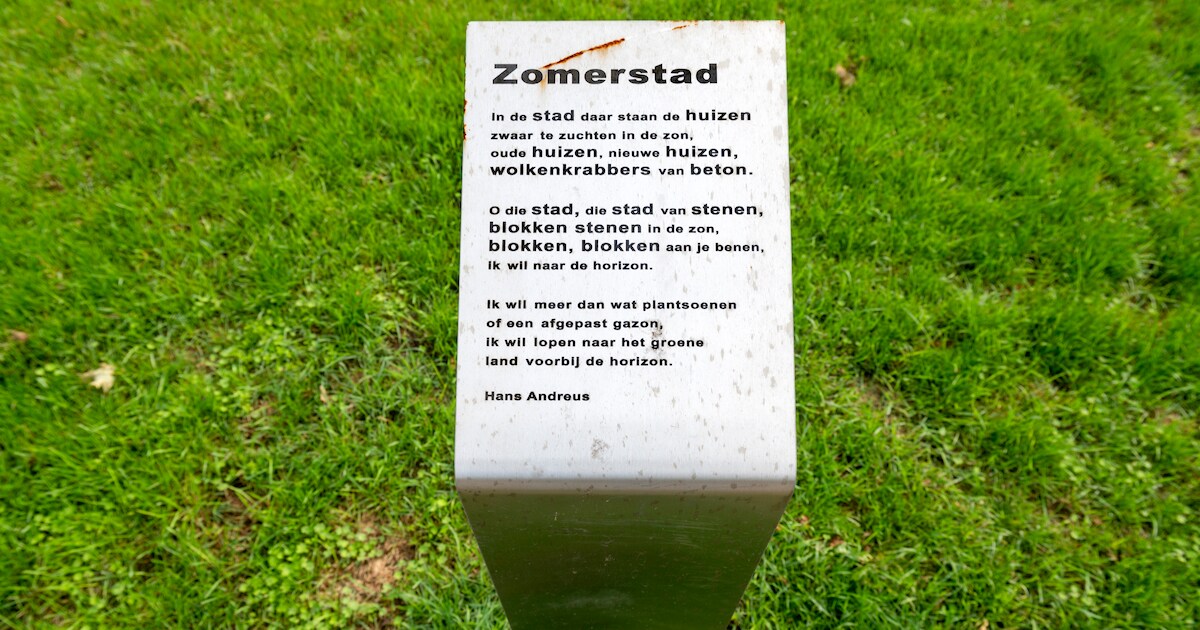 Bijzondere gedichten tussen bijzondere bomen in Galamapark Elst ...