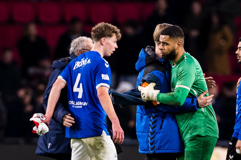 TERUGLEZEN KNVB-beker: GVVV’er Justin Spies is blij dat zijn vriendin ...