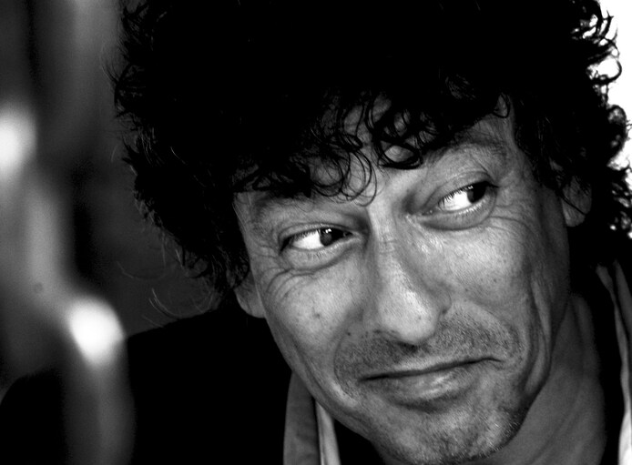 De ‘Tilburgse Bob Dylan’ staat 50 jaar op de planken, al werd ‘Koeien ...