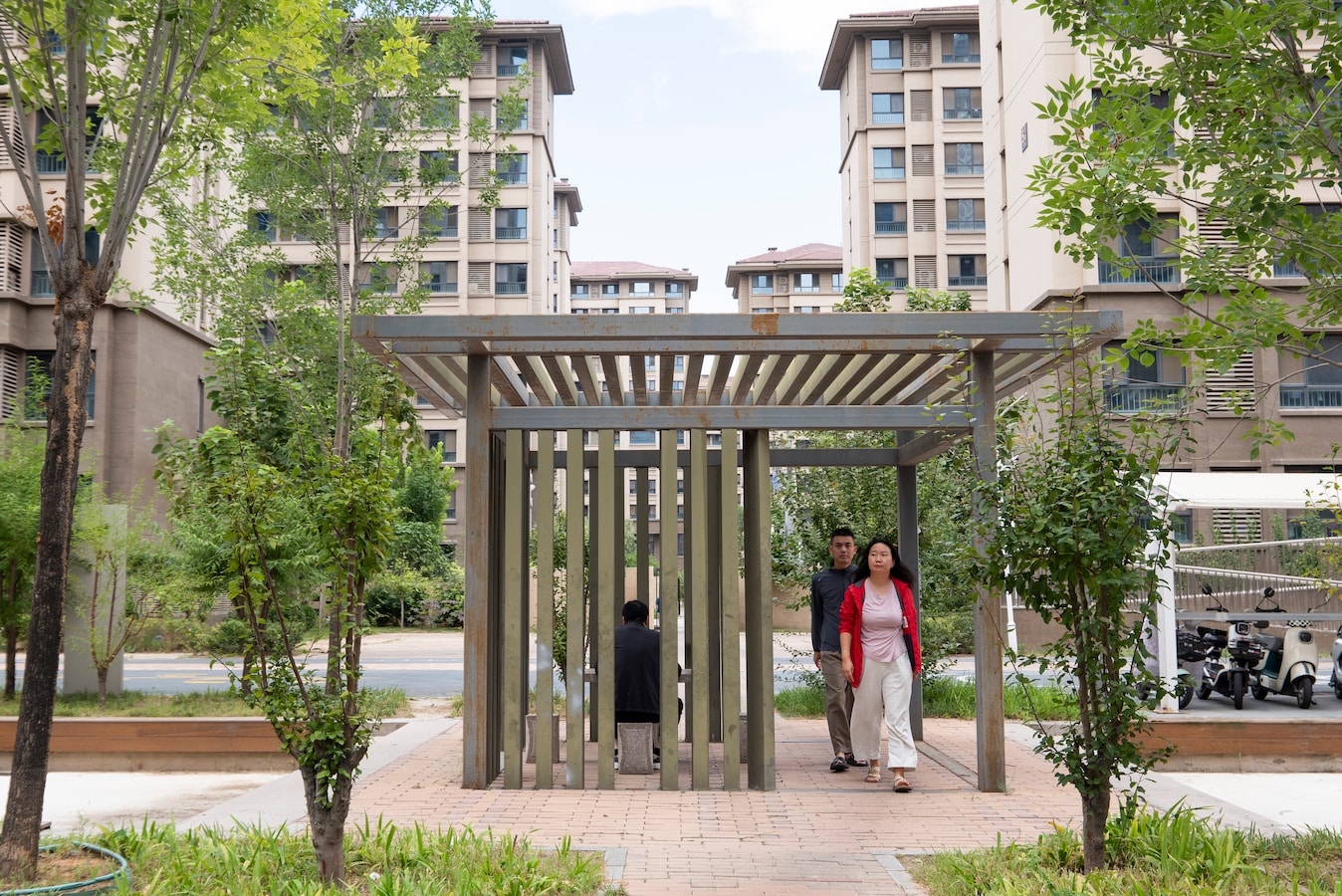 China stampt in een mum van tijd een megastad voor 5 miljoen ambtenaren ...