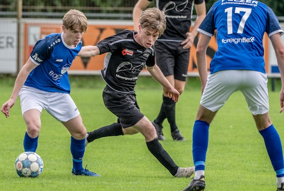 Spelerscarrousel | Milsbeek verrast met Intezar • Olympiaan Moors gaat ...