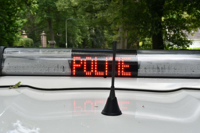Automobilist (29) weigert alcohol- en drugstest na overtredingen op A50 ...