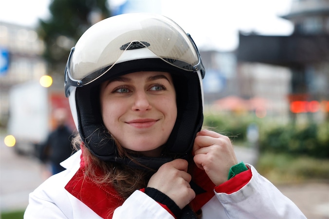 Helm dragen op alle (deel)scooters verplicht: zo hoog is de boete ...