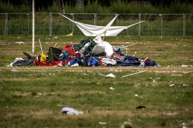Honderden (party)tenten op verlaten festivalterrein: ‘Gewoon geen zin ...