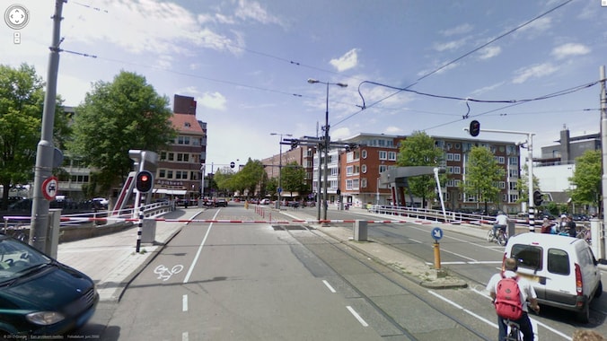 Amsterdamse Zeilbrug gaat niet meer open door hitte | Nieuws | De ...