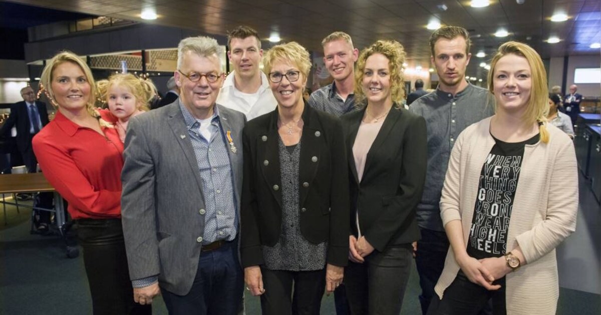 Jos van Raaij heeft eindelijk zijn lintje | St. Anthonis | De ...