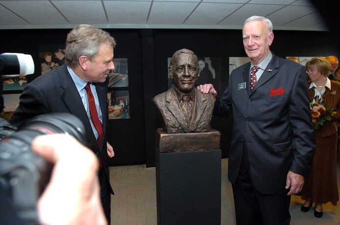 Nieuw verdriet in toch al pijnlijke geschiedenis van Oorlogsmuseum ...