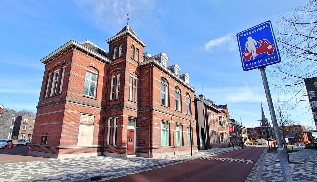 Nog geen oplossing in zicht voor Enschedese krotwoning, zaak is te ...