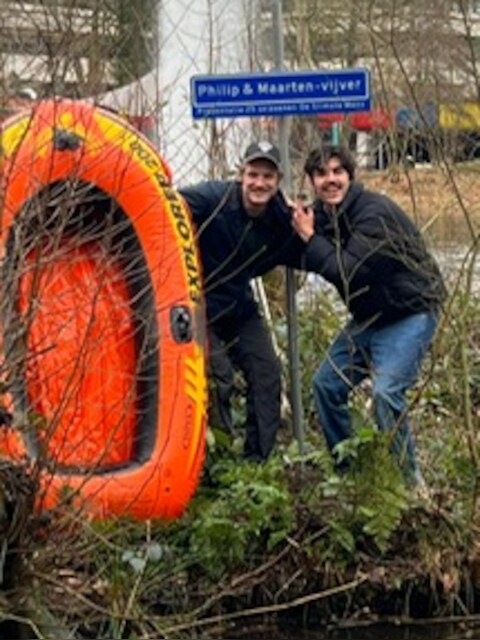 ‘Philip Freriks en Maarten van Rossem hebben nu officieel vijver op ...