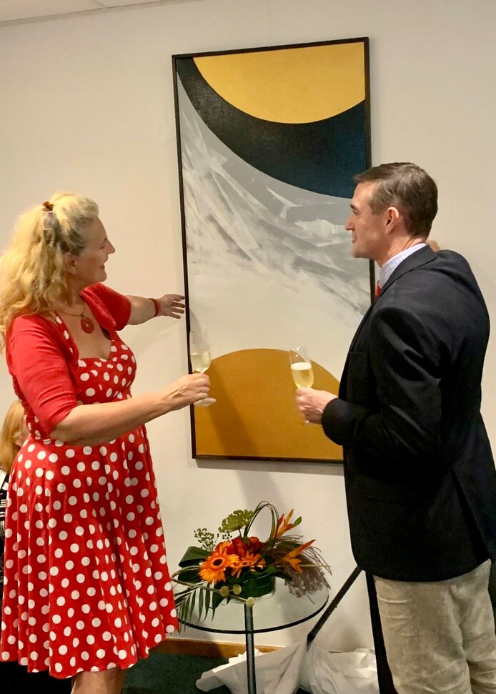 Kunstwerken Ted Felen brengen wat licht in Sint Maartenskliniek | Berg ...