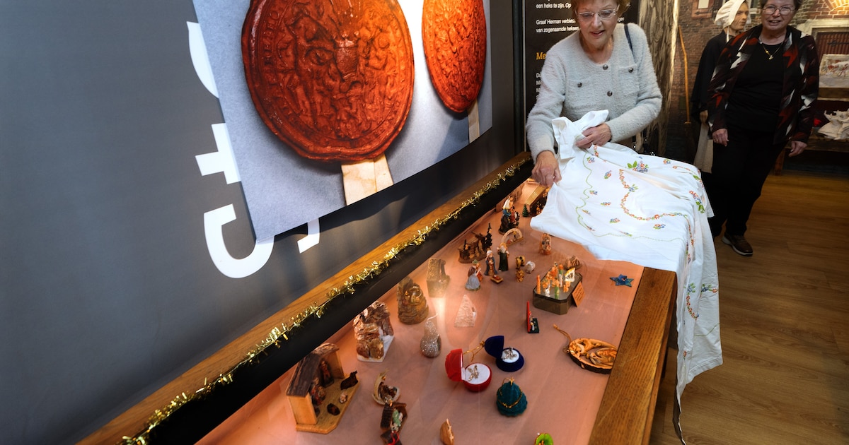 Expositie kerststalletjes van pastoor De Vreeze, met dank aan Ben ...