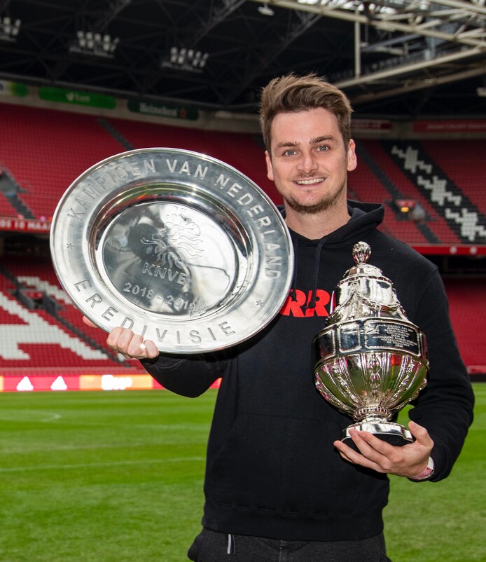 Hoe Sven (33) uit Malden bij Ajax belandde, bevriend raakte met Edson ...