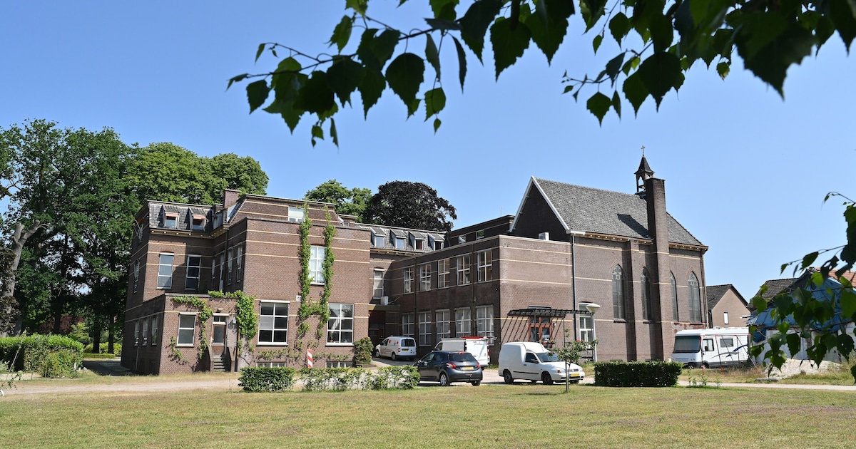 Woningnood bestrijden met appartementen naast een oud klooster? In ...