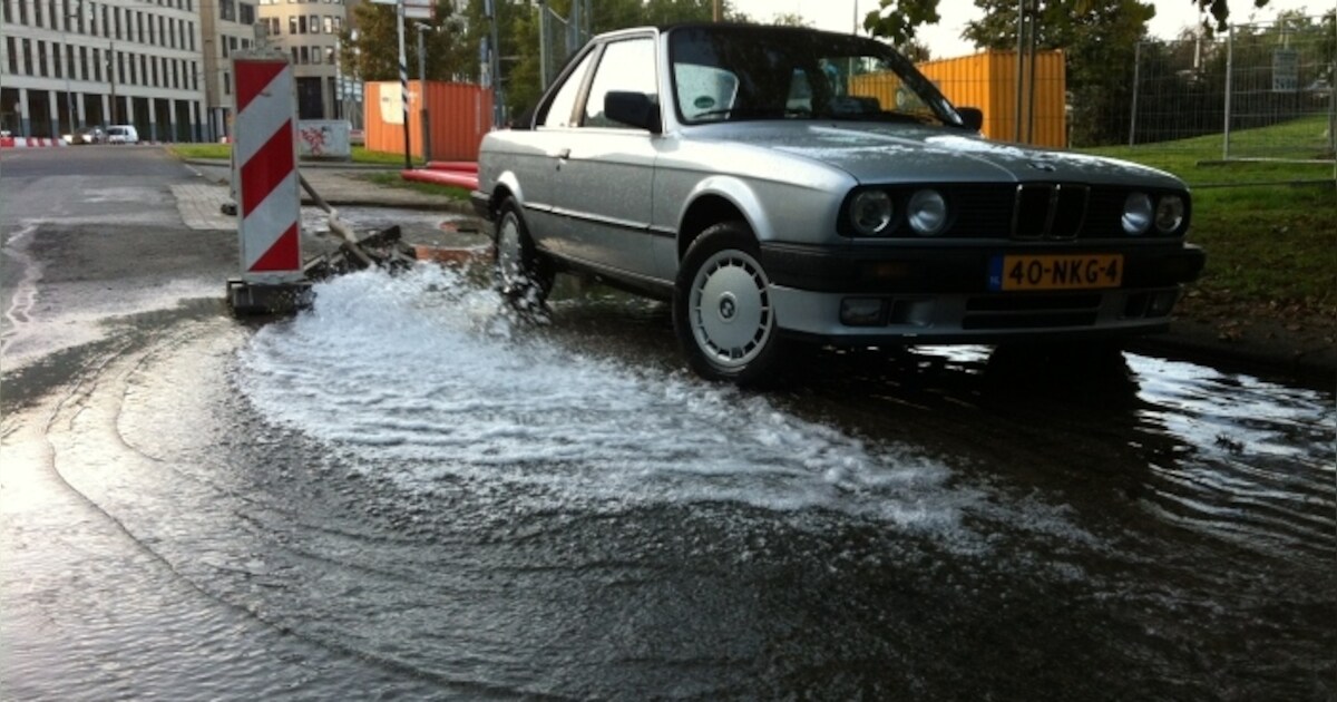 Waterplas singel Arnhem na werkzaamheden | Arnhem | De Gelderlander.nl