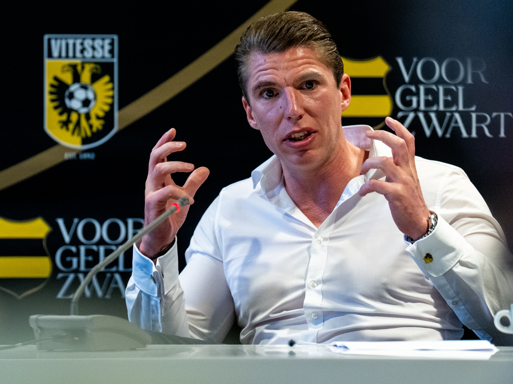Moet Vitesse zich versterken? De trainer is er nog niet over uit: ‘De ...
