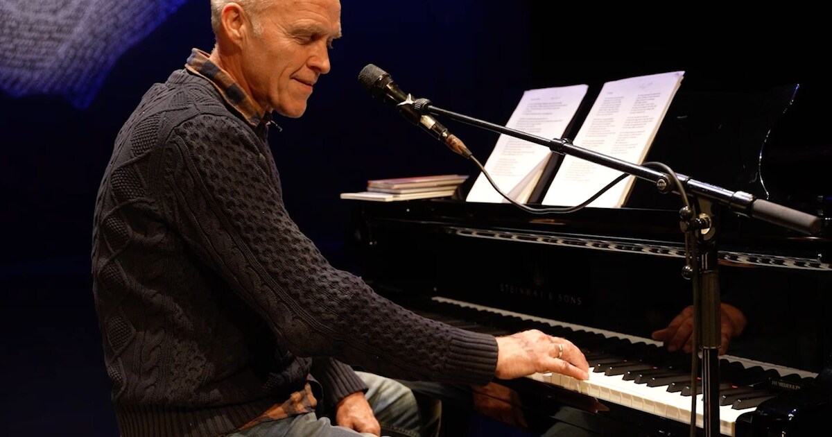 Muziek Stef Bos inspireert bijzondere kerkdiensten in Gelderland ...
