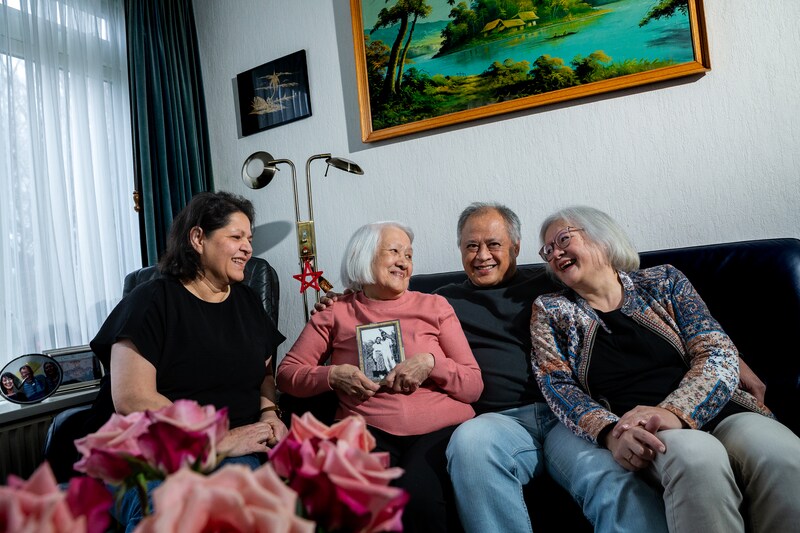 De man van Cisca (88) is er al 22 jaar niet meer, maar haar Henry zit ...
