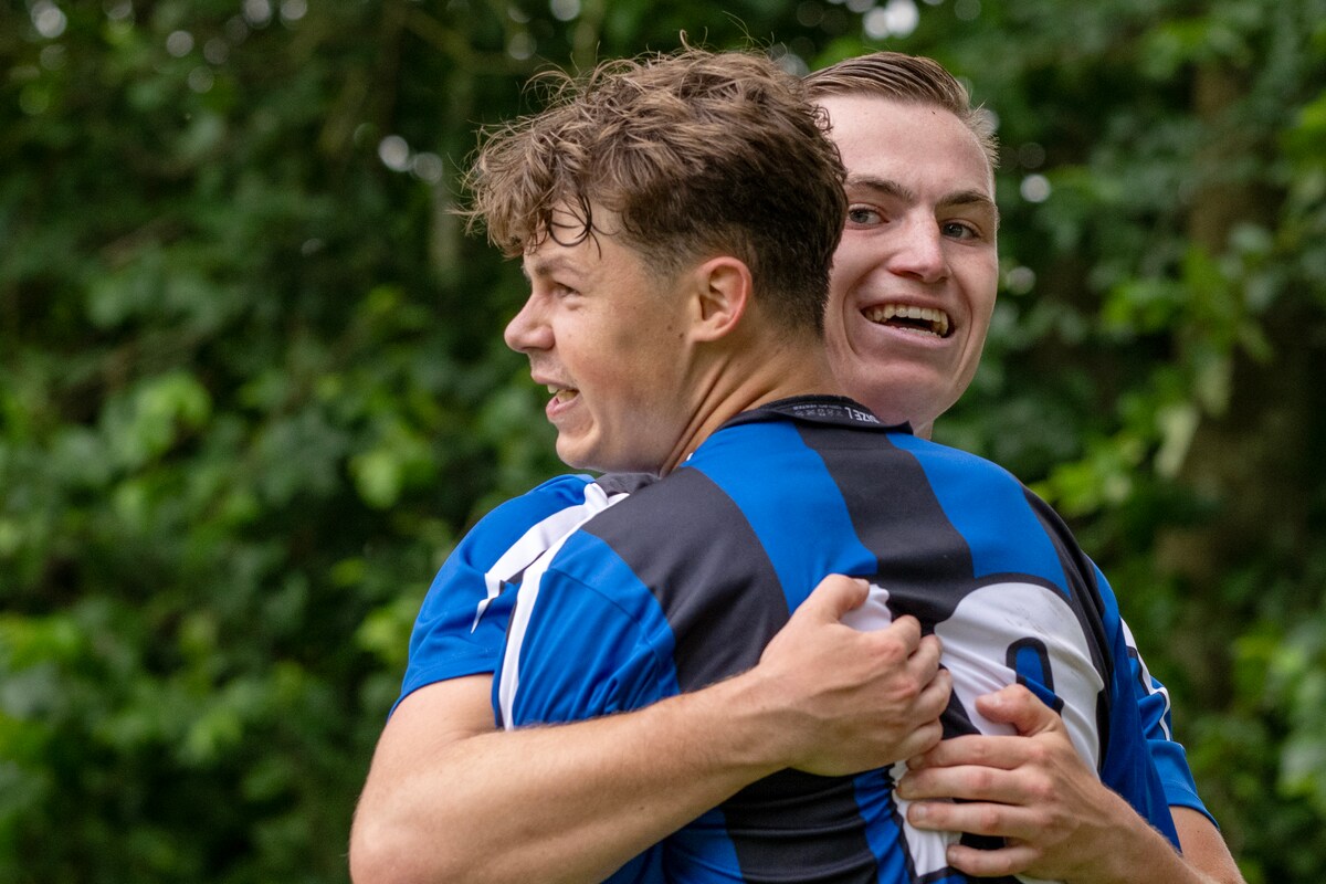 Opa en oma zetten jarige Sven (23) op scherp: ‘Ze verhoogde het bedrag ...