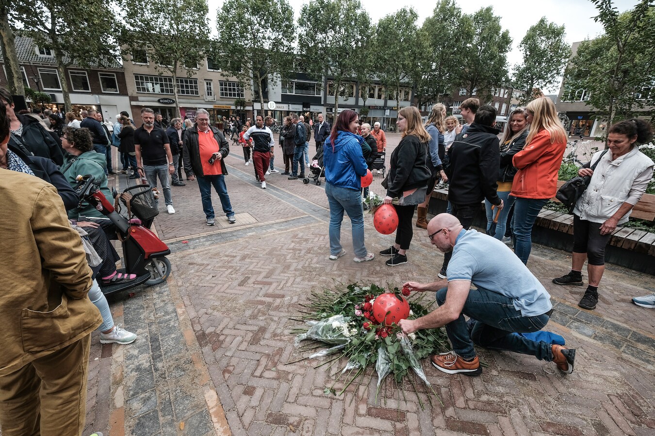 Gedenksteen in Zevenaar houdt de herinnering aan vermoorde Wendy, Silke ...