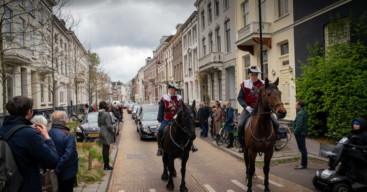 Erehaag bij laatste afscheid van acteur en regisseur Willem-Paul ...
