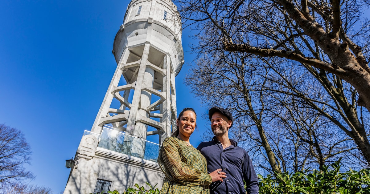 Stel verkoopt unieke watertorenwoning: ‘Veel tijd, liefde en geld in ...