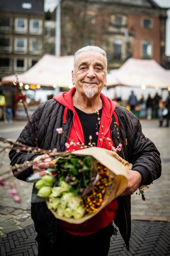 Vitesse in zwaar weer? Op de markt is het vertrouwen groot: ‘Mijn zoon ...