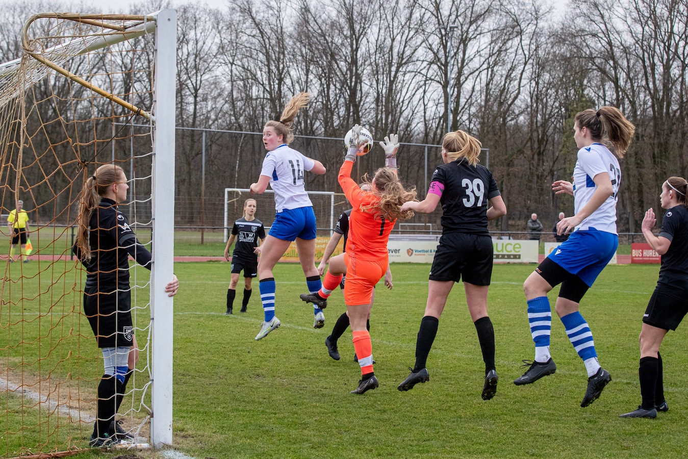 Vrouwen DSE lijden ‘onnodige’ nederlaag en zijn officieel gedegradeerd ...