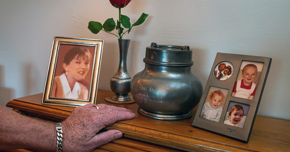 29 jaar na haar dood plaatst Chris nog steeds een advertentie: 'Annie ...