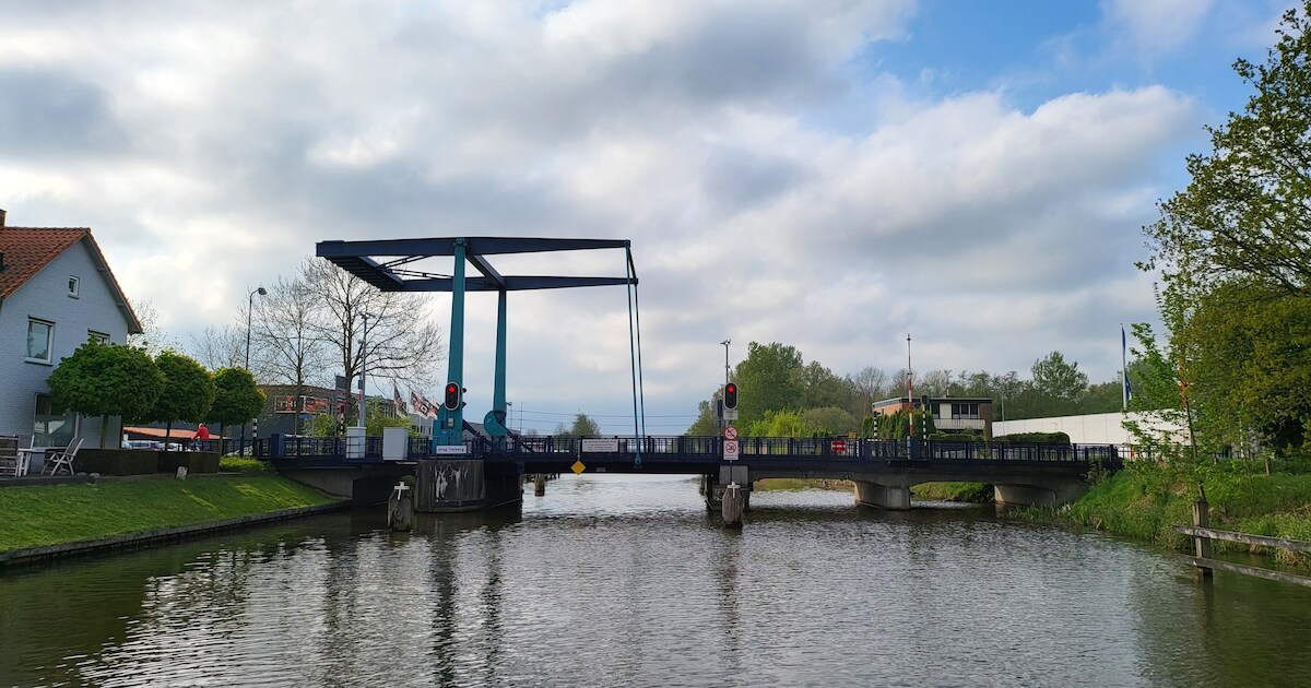 Aannemer is te duur: onderhoud aan brug tussen Terborg en Etten ...