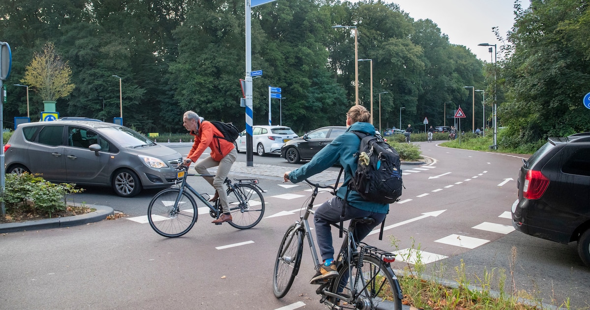 ‘Mag je tegenwoordig als fietser zelf weten aan welke kant van de weg ...