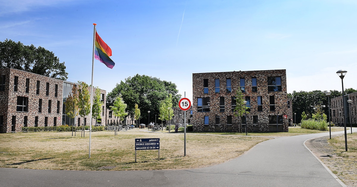 De rust is terug op het azc in Grave | Grave | gelderlander.nl