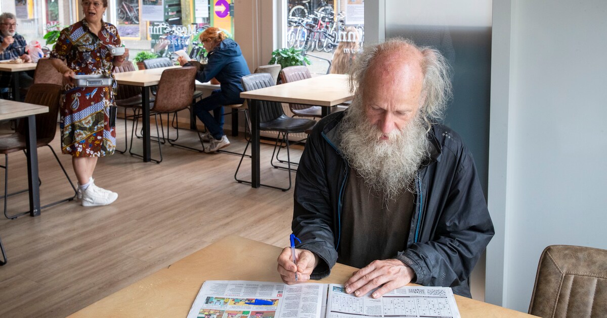 Jan kwam op straat te staan toen zijn moeder verhuisde: ‘Werd een keer ...