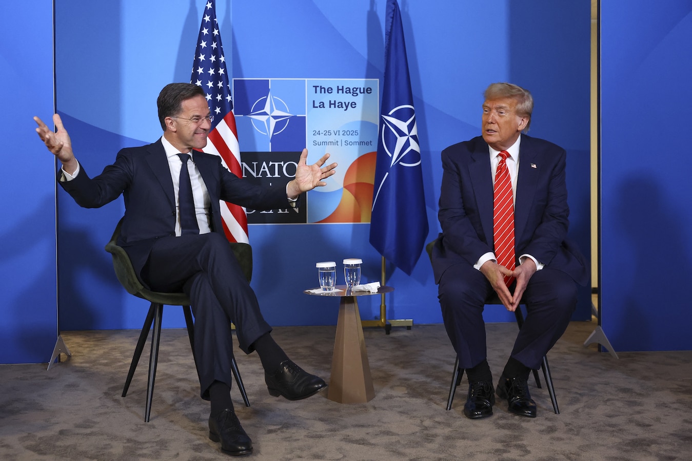 Wat Rutte met zijn vleiende berichten aan Trump probeert te bereiken ...