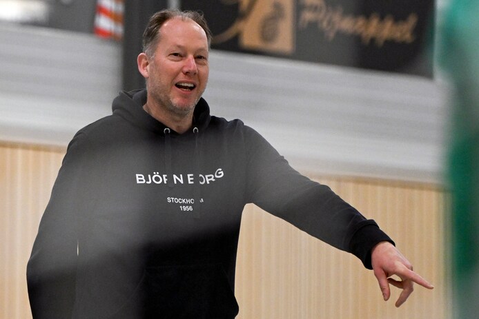 Is het zaalvoetbal rond nieuwjaar terug van weggeweest? ‘Die gasten vinden dat fantastisch ...