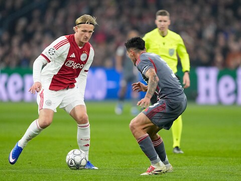 LIVE Champions League | Ajax krijgt snel na rust tegengoal om de oren ...